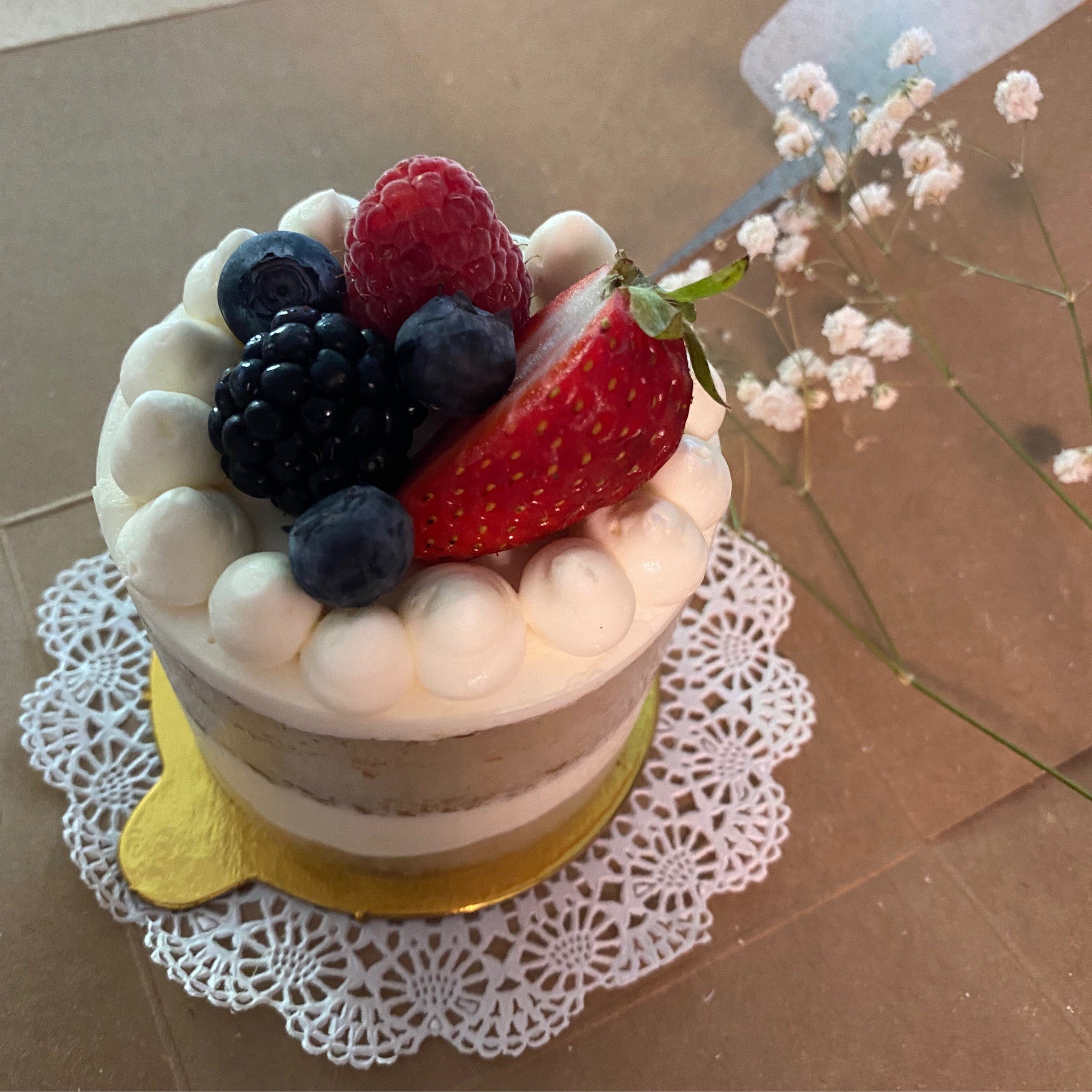 Mixed Berry Baby Cake (3") | Nomada Bakery